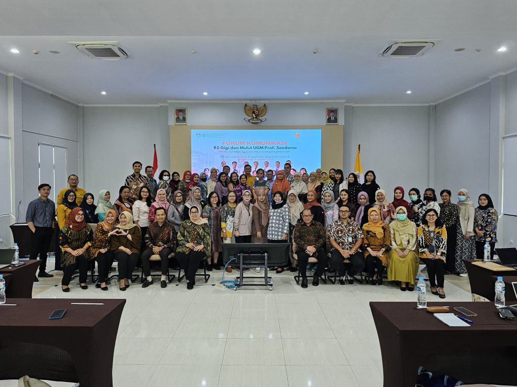FORUM KOMUNIKASI FKTP DAN FKRTL DALAM RANGKA HUT RSGM UGM PROF SOEDOMO ... FORUM KOMUNIKASI FKTP DAN FKRTL DALAM RANGKA HUT RSGM UGM PROF SOEDOMO ...